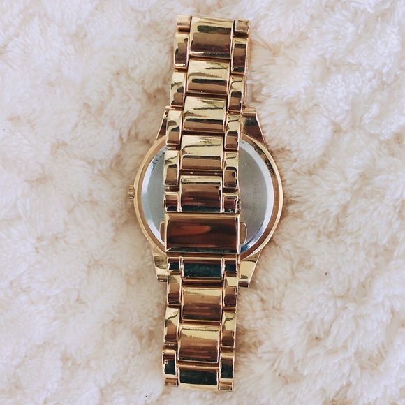 Avon | Accessories | Avon Signature Collection Gold Watch Womens | Poshmark